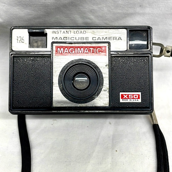 magicube | Cameras, Photo & Video | Vintage Magicube Camera Instant ...